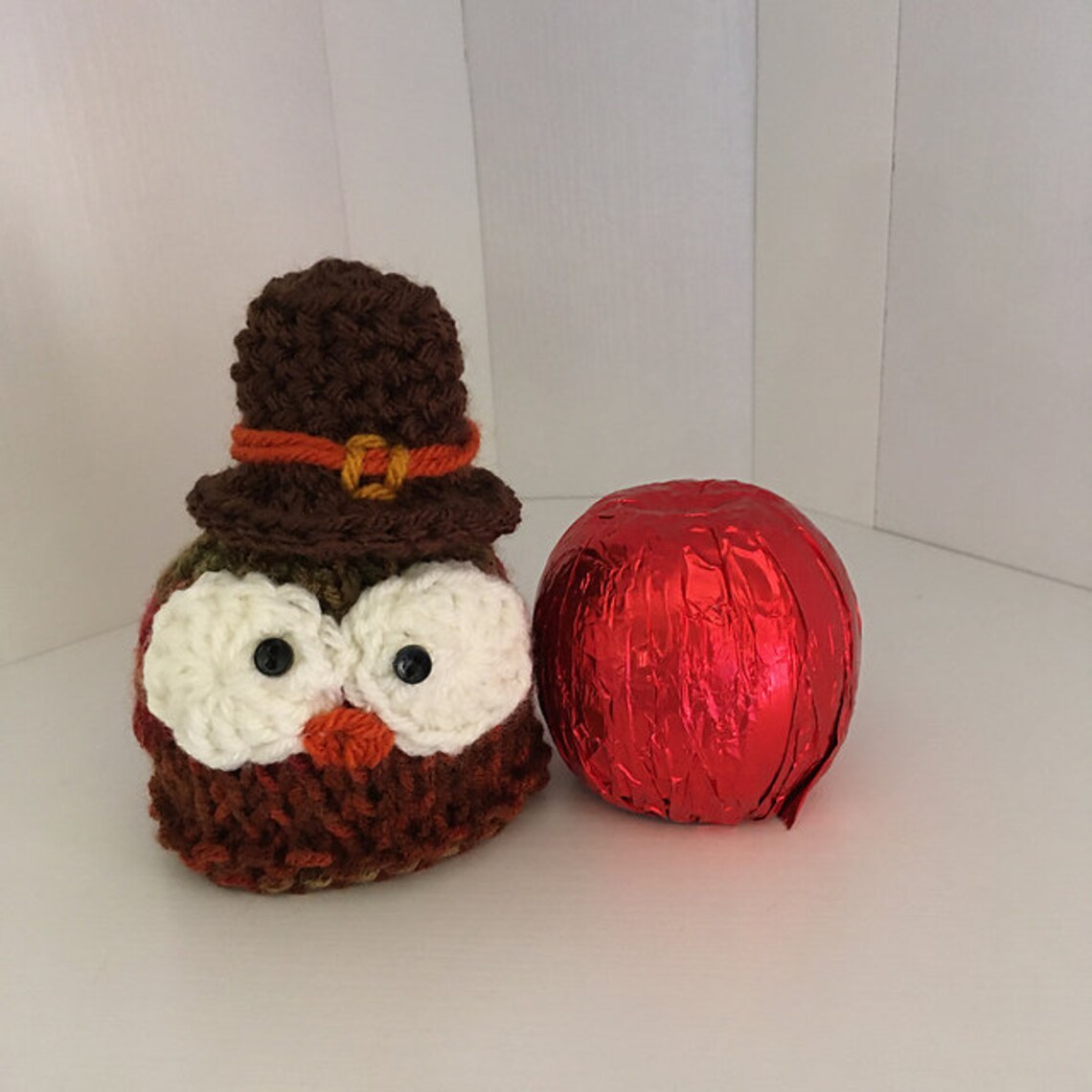Happy Thanksgiving Chocolate Orange Cover - Knit Owl With Pilgrim Hat ...