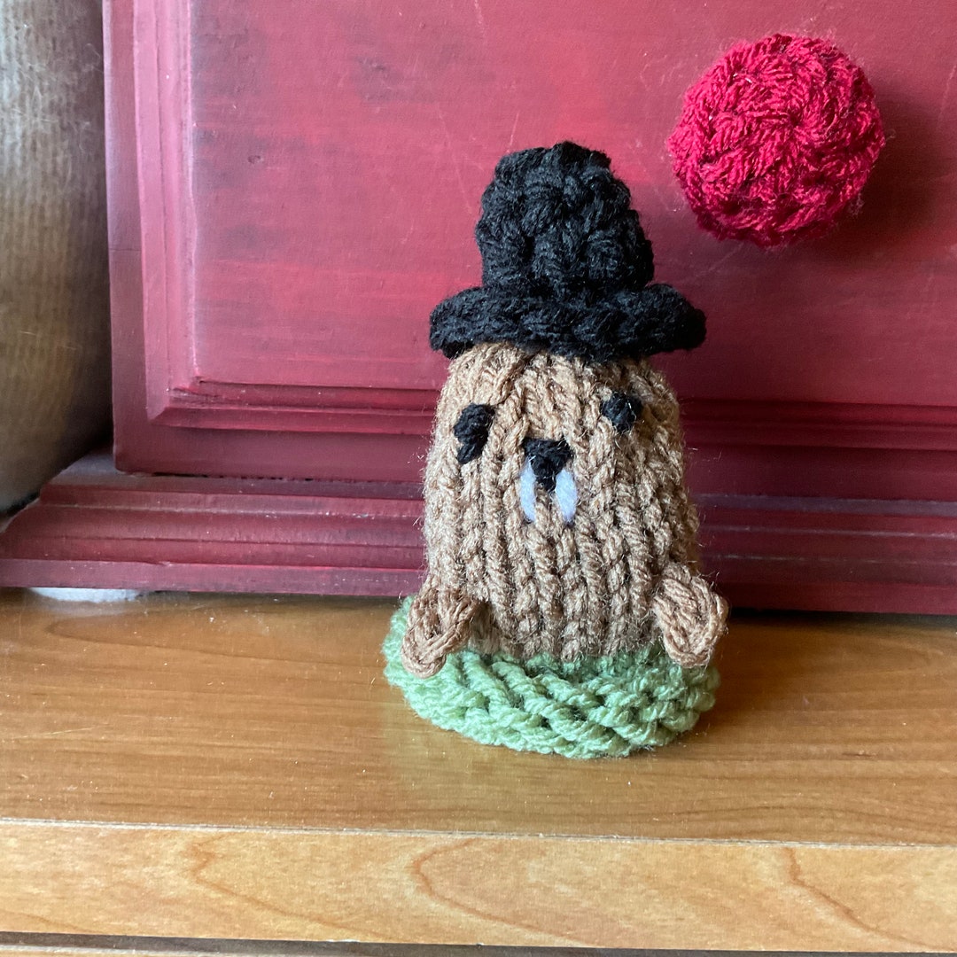 Knit Finger Puppet - Happy Groundhogs Day - Cute Ground Hog Woodchuck ...