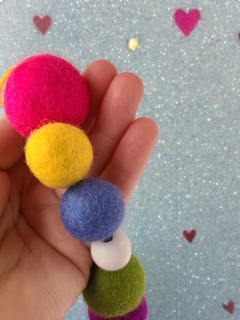 Pride Felt Garland, Love is Love, Rainbow & Hearts - Etsy
