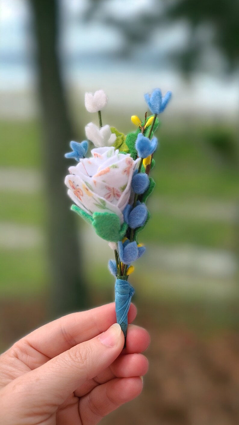 Felt Easter/spring Rose Boutonniere, Men's/women's Boutonniere - Etsy