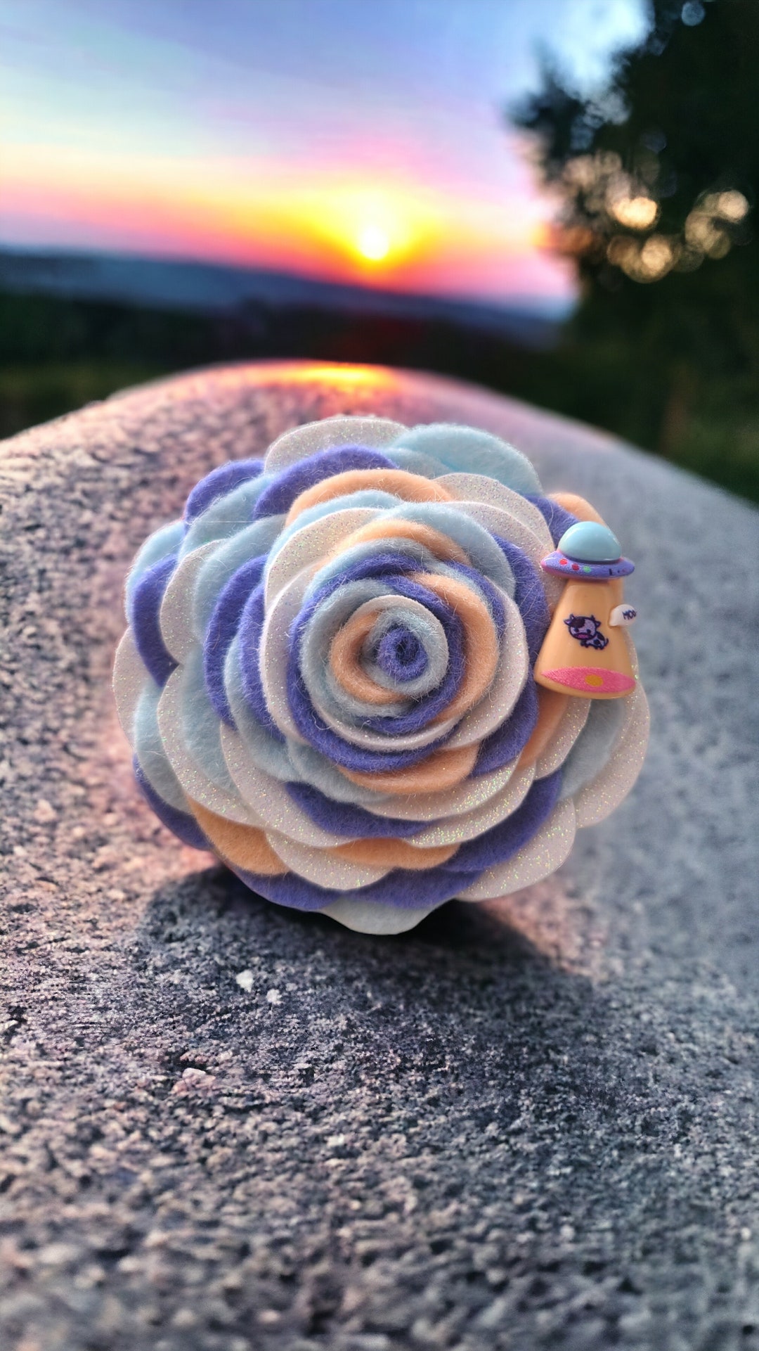 UFO Pastel Felt Flower,with Cow, Brooch/pin, Handmade Kawaii Pin ...