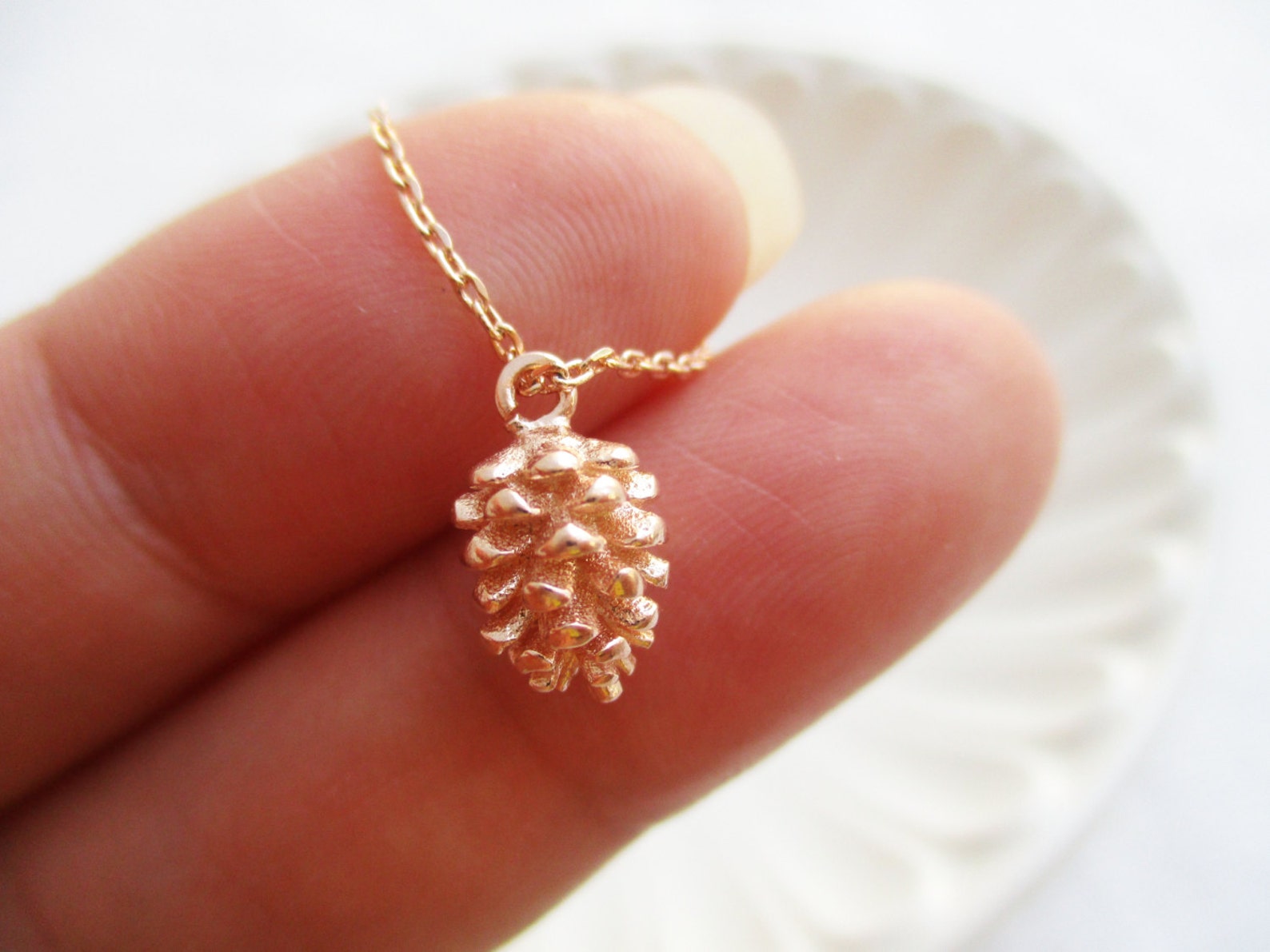 Tiny Gold or Rose Gold Pine Cone Necklace - Etsy