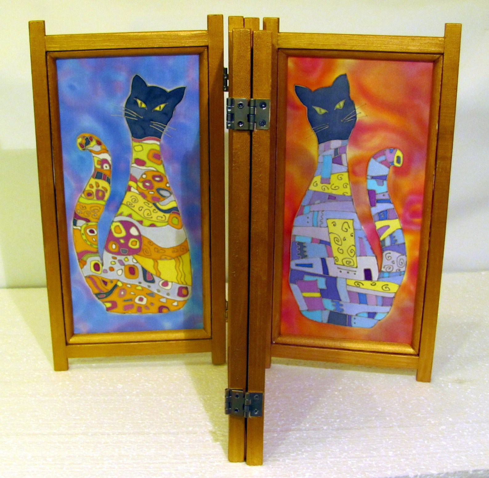 Table Screen. Free Standing Silk Screen Folding Room Divider. Silk ...