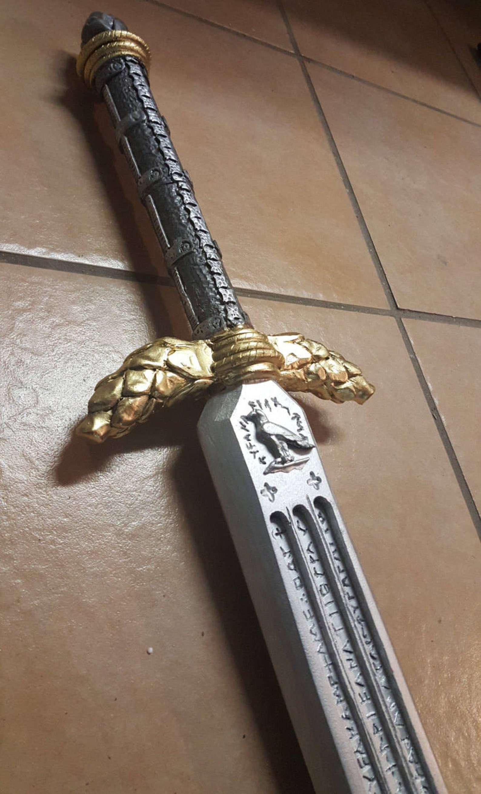 WONDER WOMAN SWORD Dawn of Justice Inspired Wood Sword - Etsy