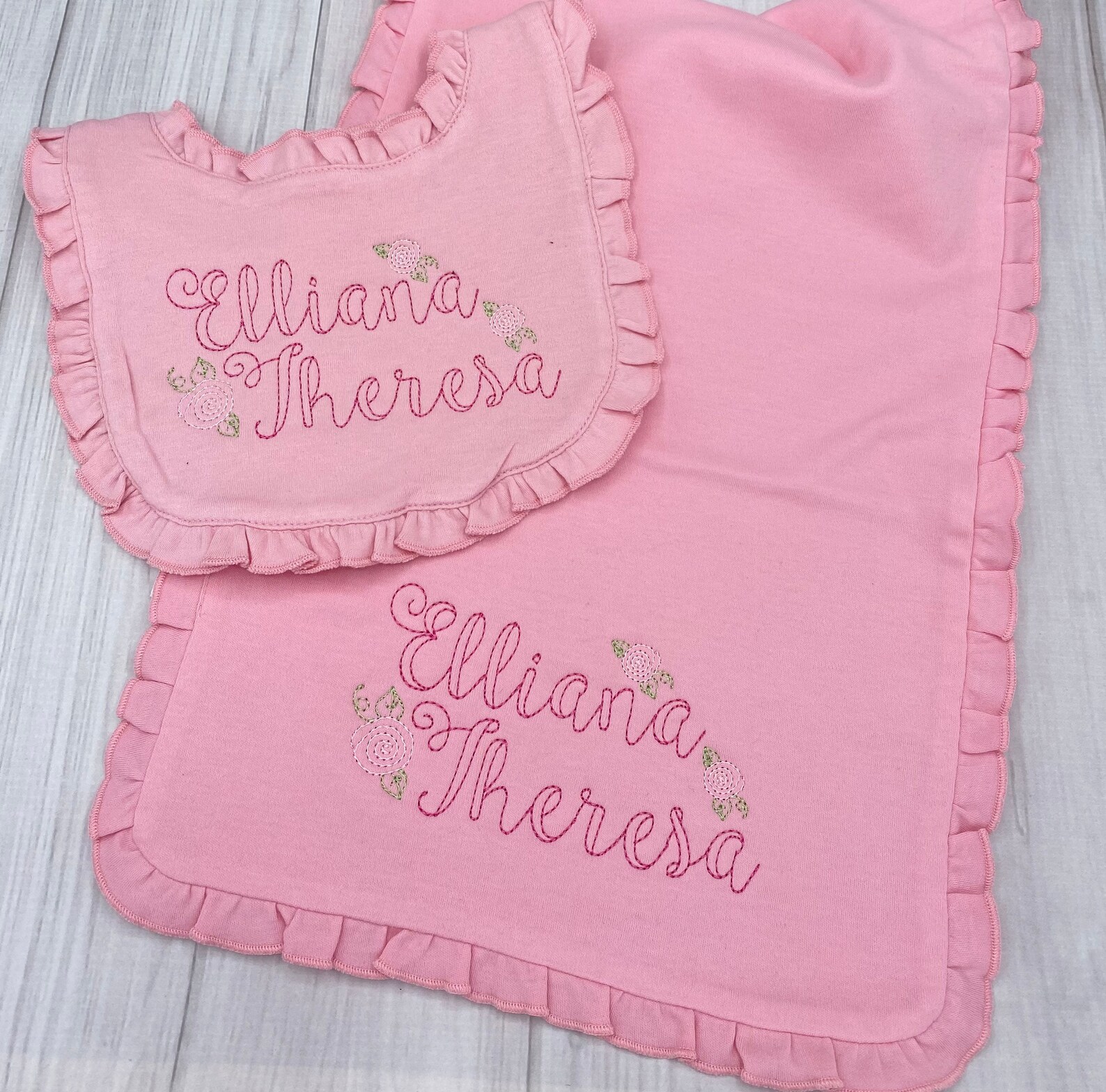 Monogrammed Baby Bib Personalized Baby Bib Baby Shower Gift - Etsy