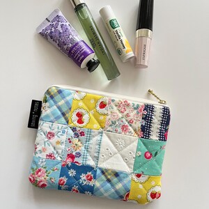 Handmade Patchwork Quilt Pouch - Etsy