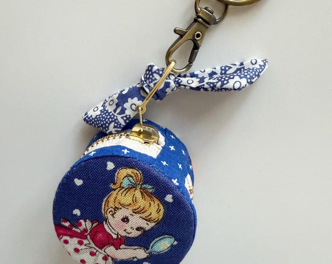 Handmade Tiny Accessory Case - Etsy