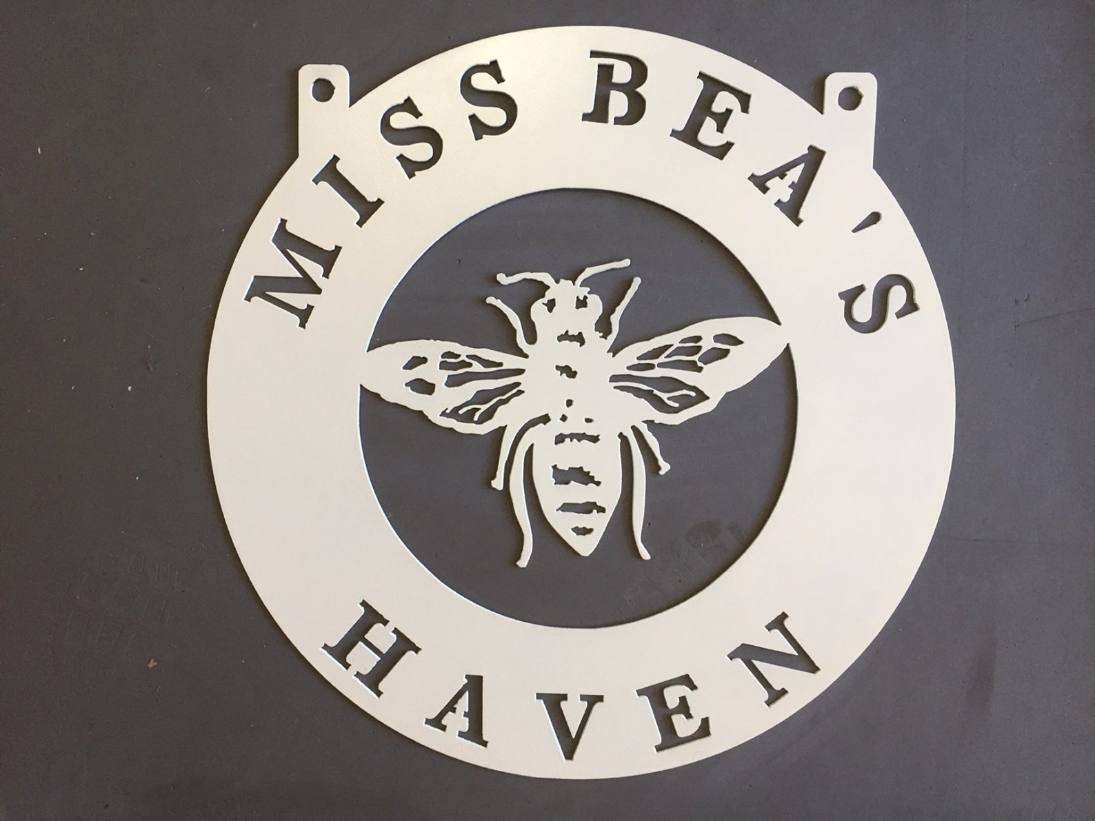 Metal BEE Sign With Bee in Powder Coat Finish - Etsy