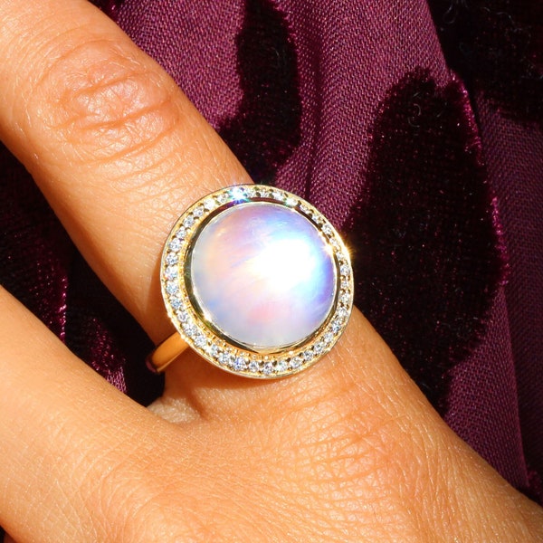 Gold Moonstone Ring - Etsy