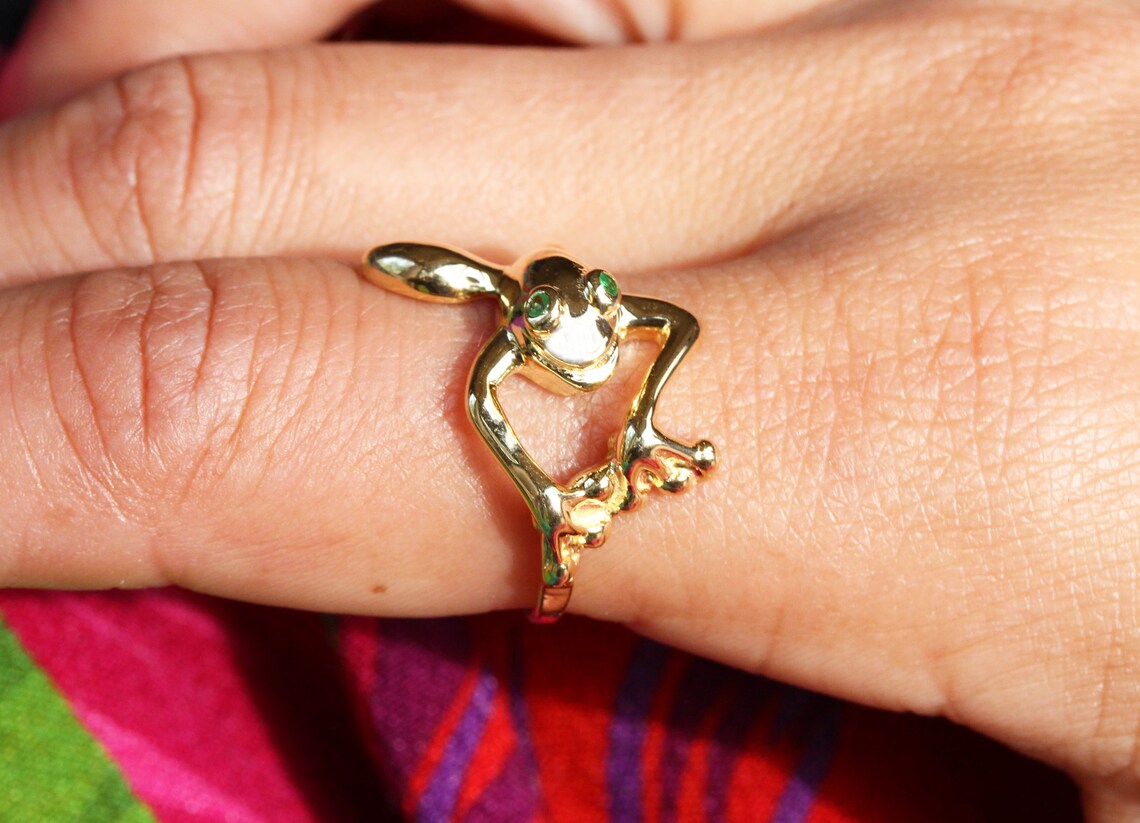 Whimsical Smiling Tree Frog Ring With Tsavorite Garnet Eyes in 14K ...
