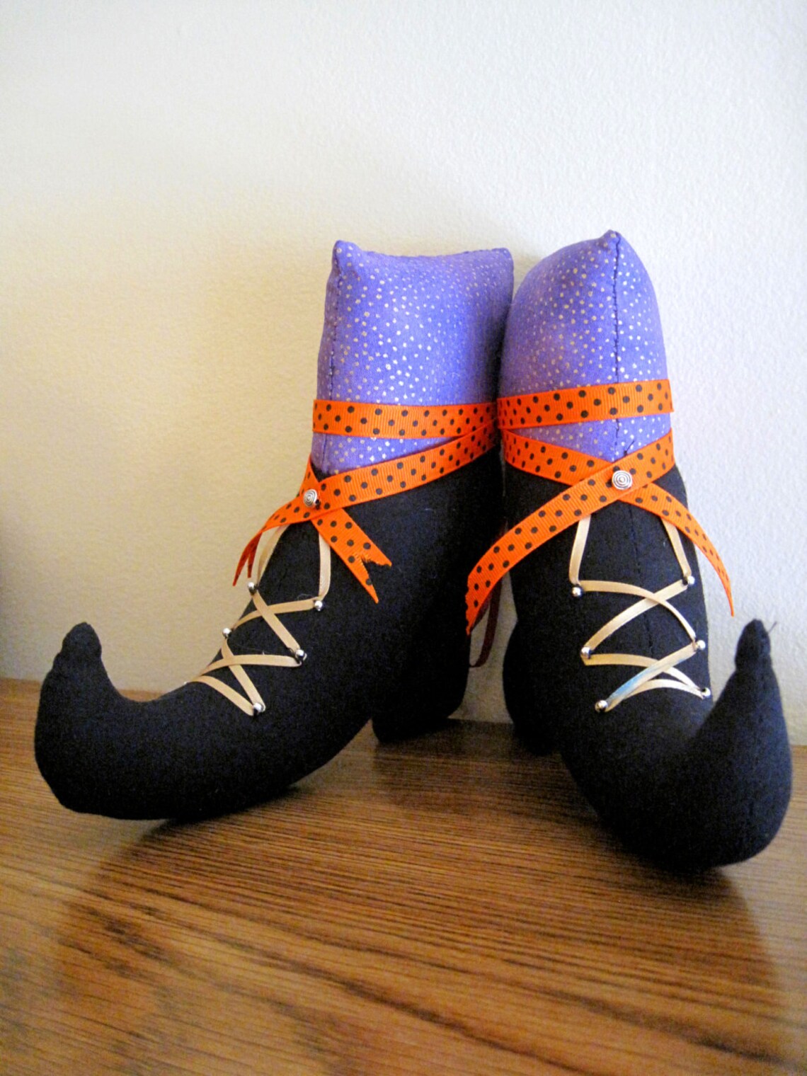 Halloween Witches Shoes/ Boots---hand Sewn Fabric Halloween Decor ...