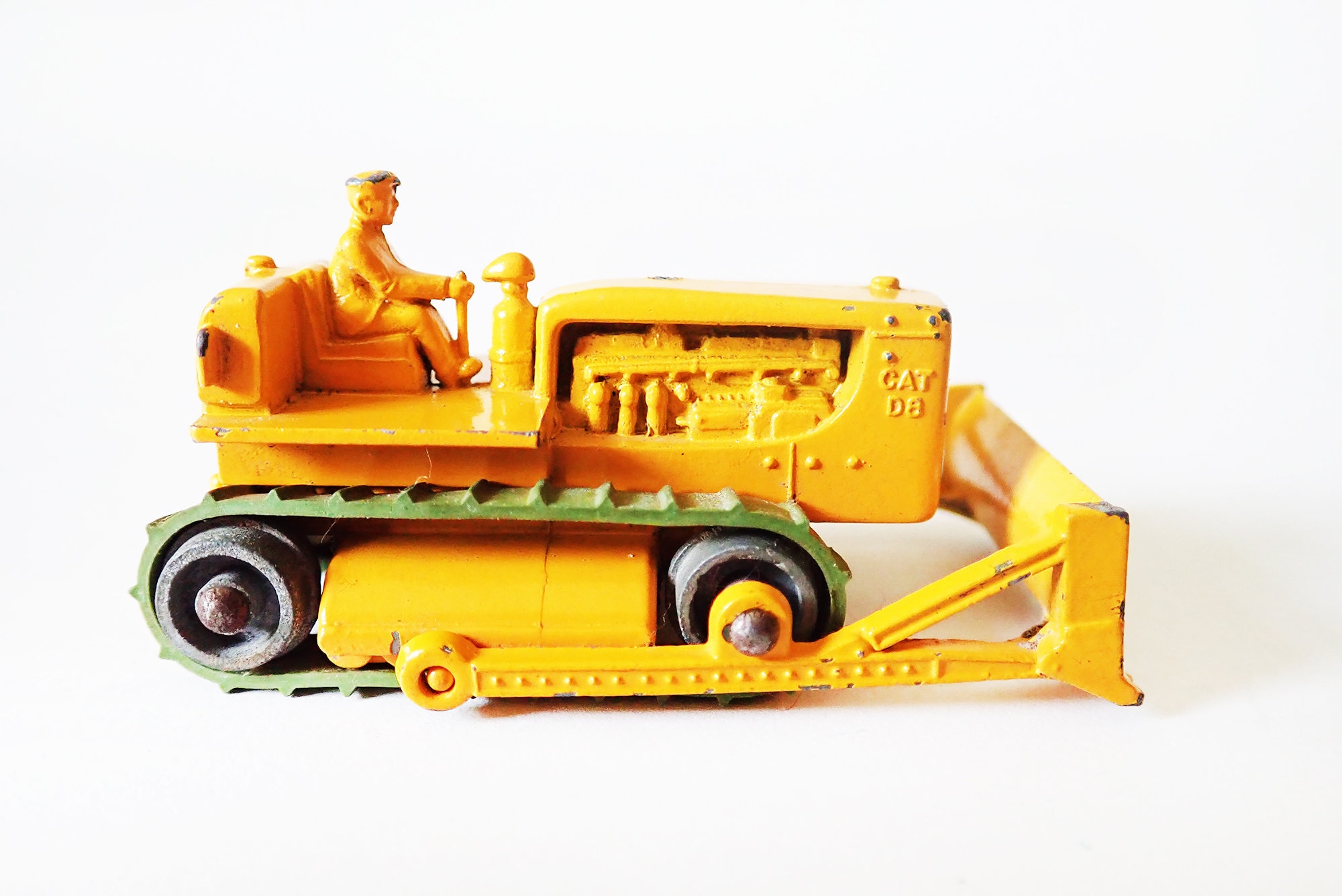 Vintage 1950s Lesney Matchbox 18C Diecast Caterpillar D8 | Etsy