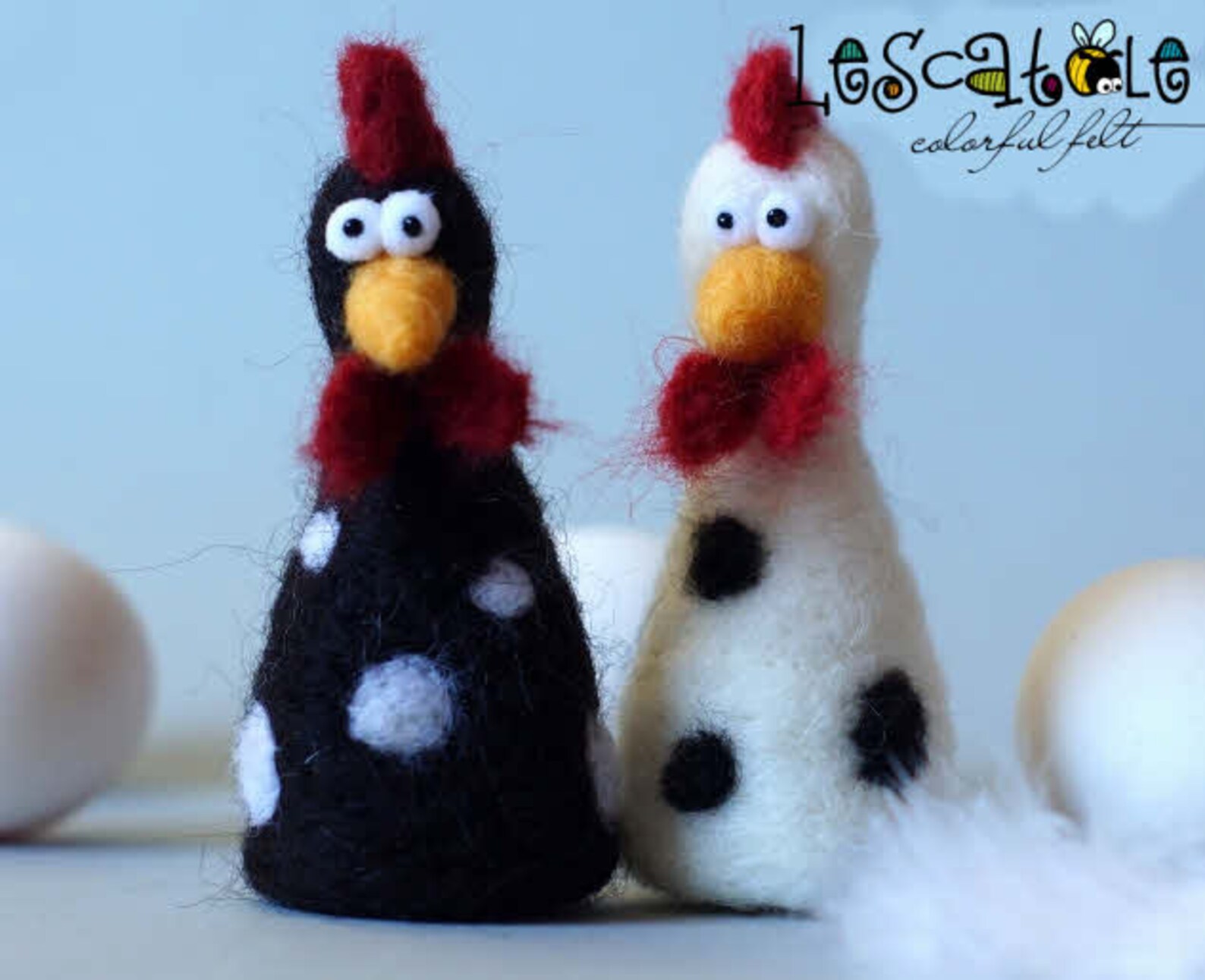 Pollo de fieltro con puntos divertidos un espécimen en | Etsy España