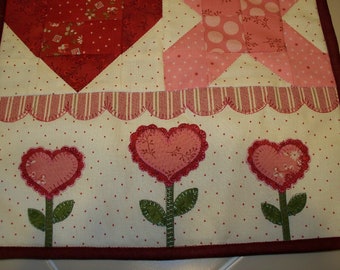 Valentine's Day Handmade Quilted Table Runner, Quilted Table Runner ...