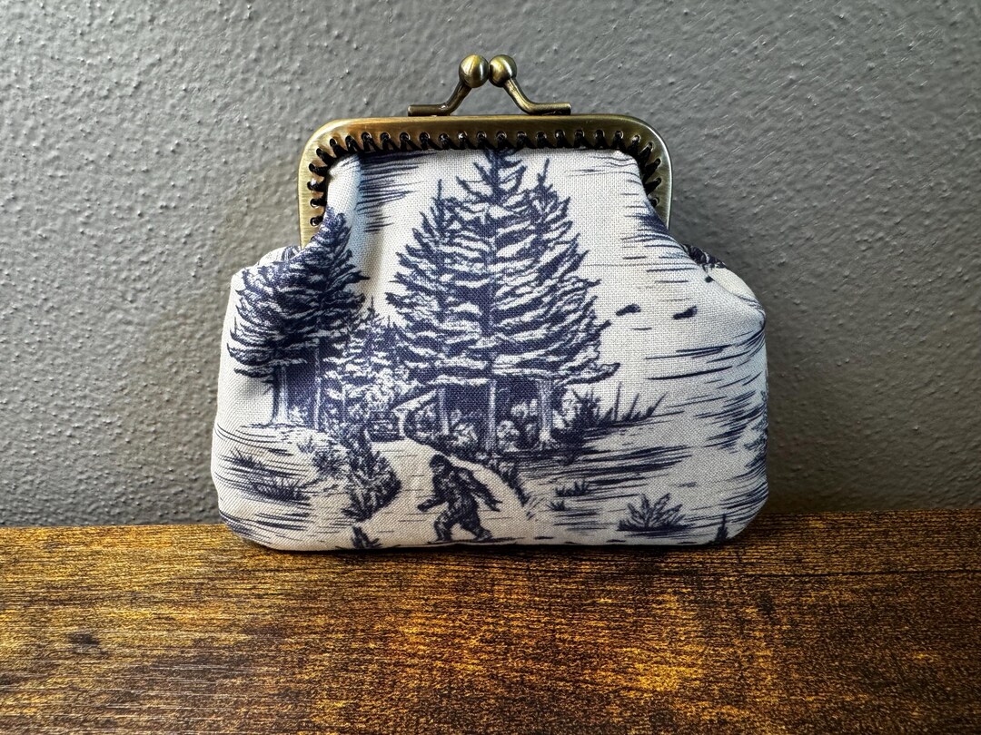 Bigfoot Coin Purse - Etsy