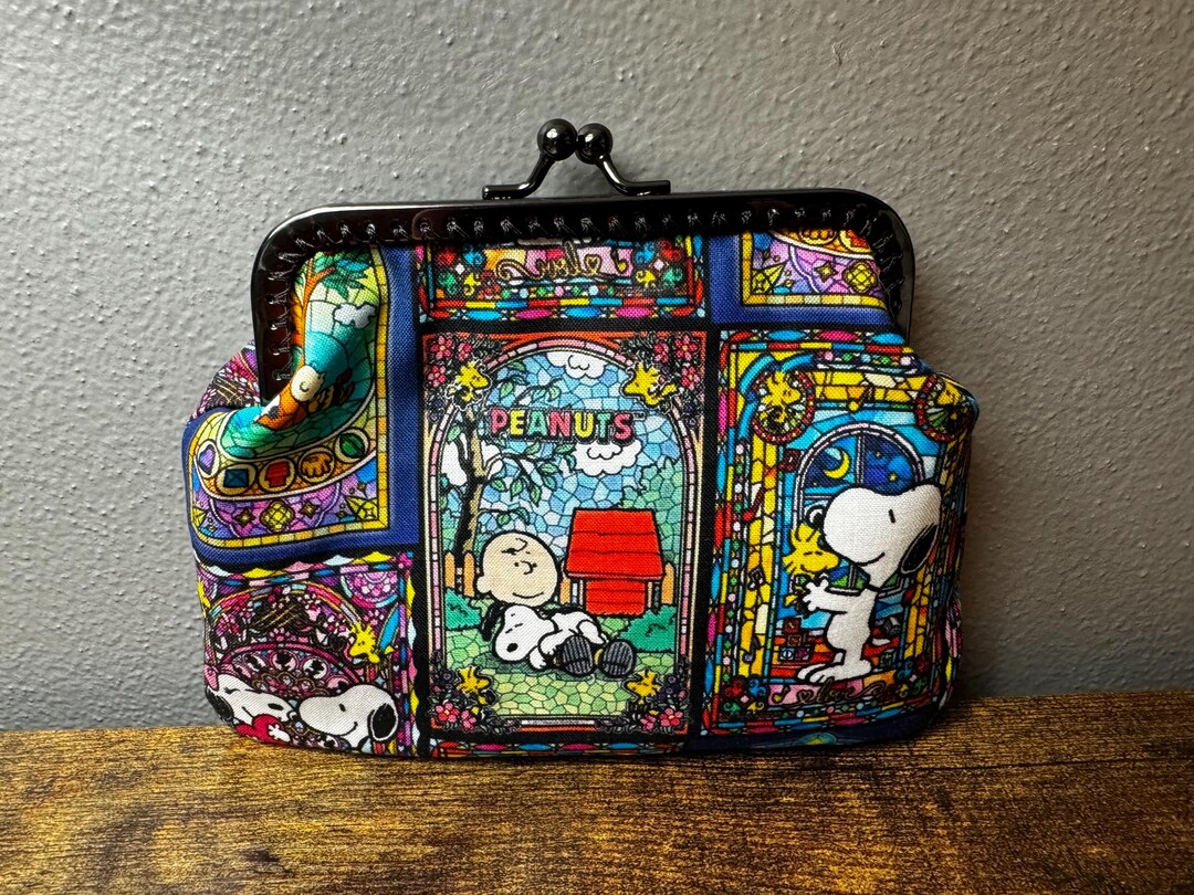 Large Stained Glass Peanuts Coin Purse - Etsy