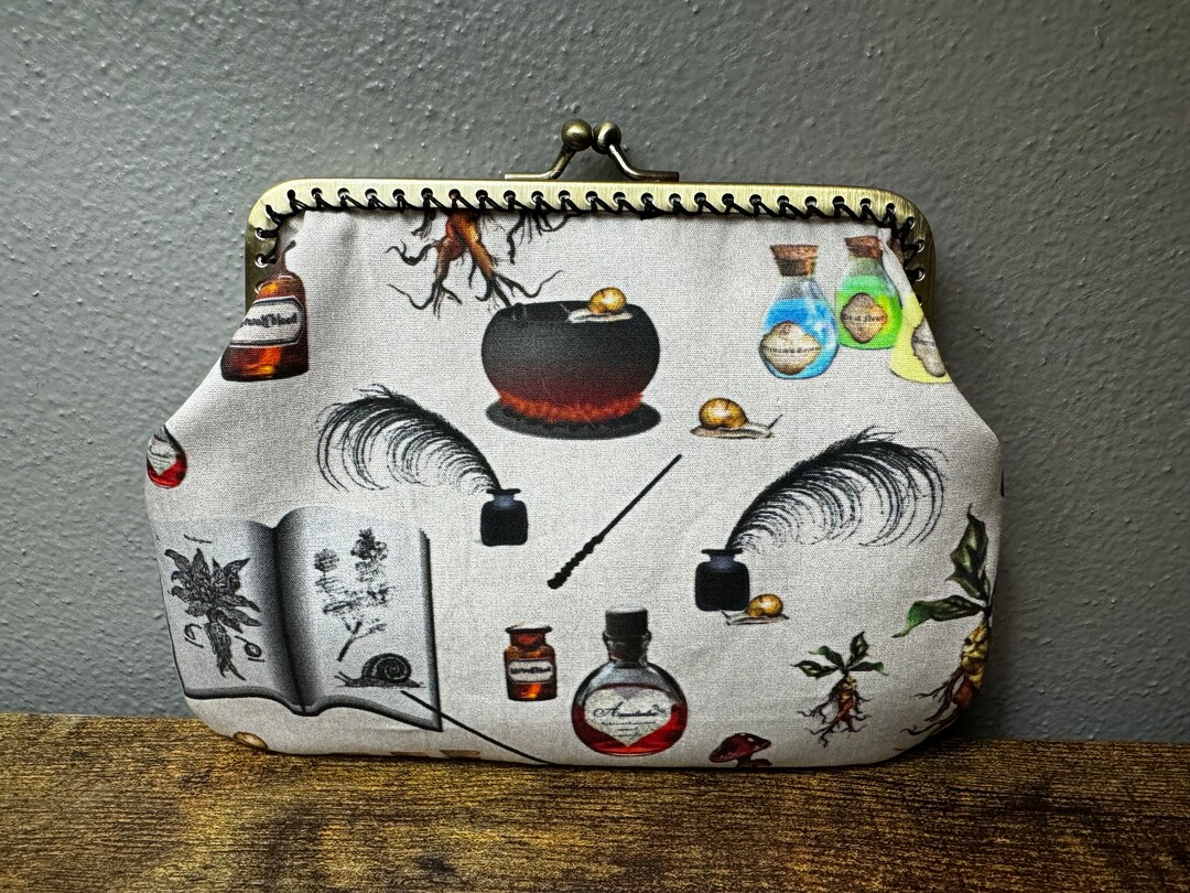 Large Potions Class Coin Purse - Etsy