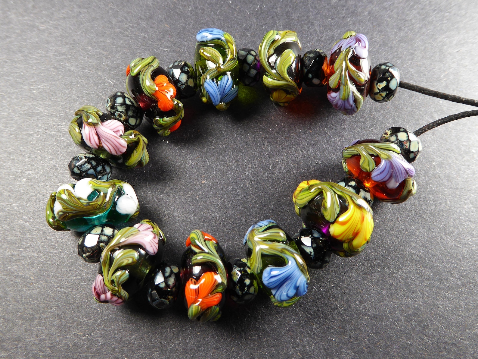Spring Flowers Lampwork Glass Beads Set of 11 Plus 12 Czech Spacers ...