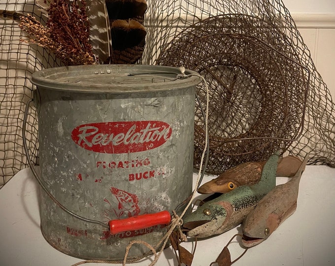 Red Minnow Bucket Fishing Rigging - Revelation Fly Fishing Fisherman ...