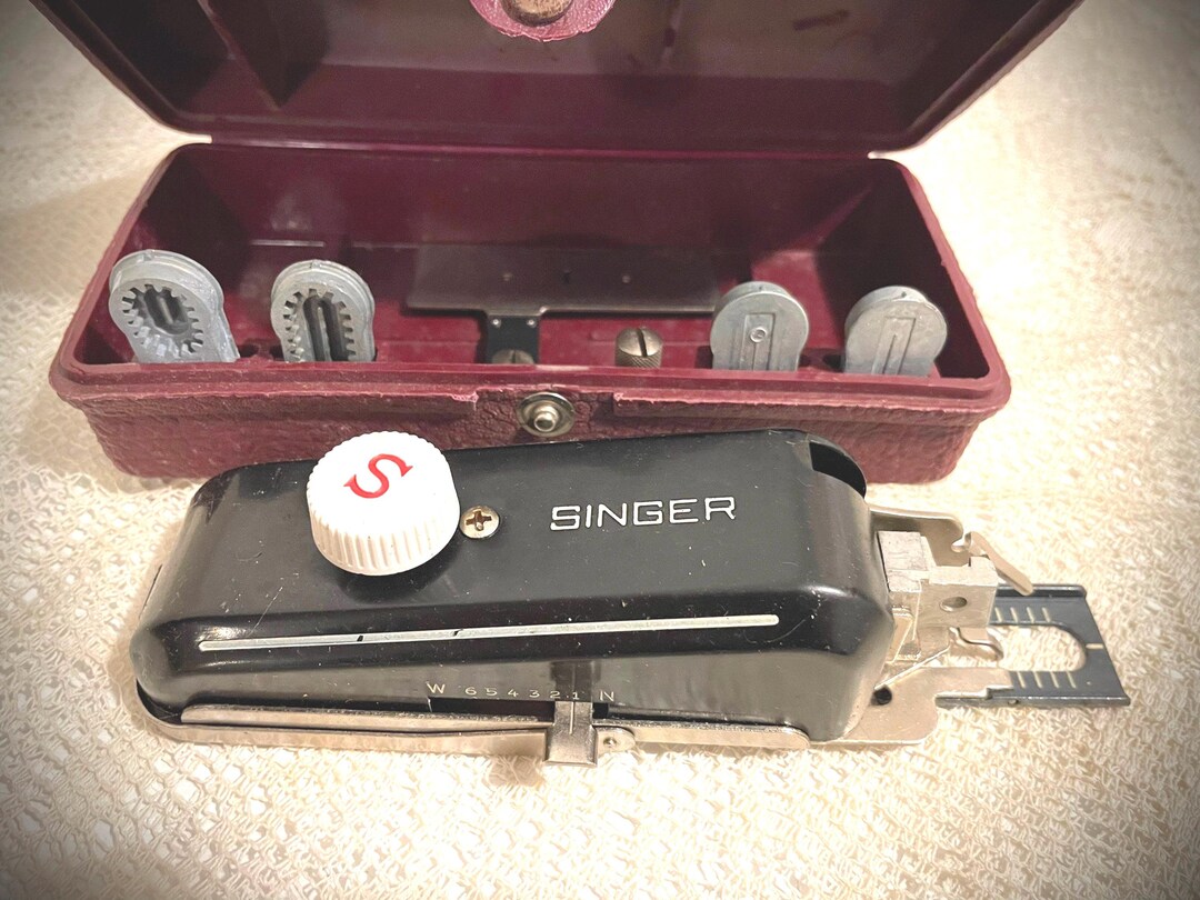 Singer Button Hole Attachment - Singer Slant Shaft Sewing Machine ...