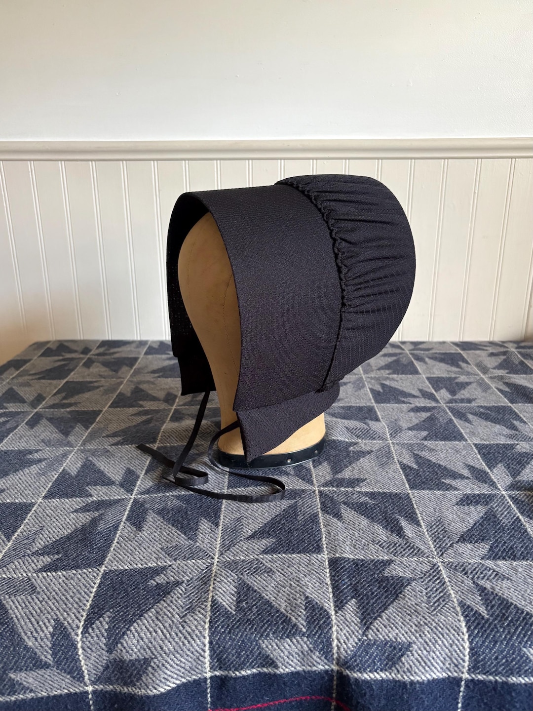 Black Amish Bonnet: 17 3/4