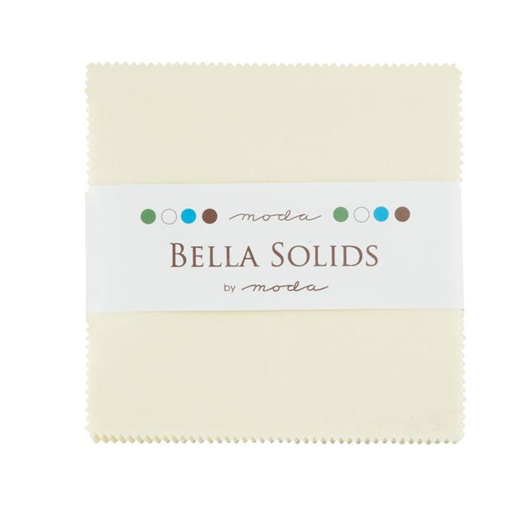 Bella Solids Charm Pack in Snow by Moda, 42 (5" Squares), 9900PP 11, 5 ...