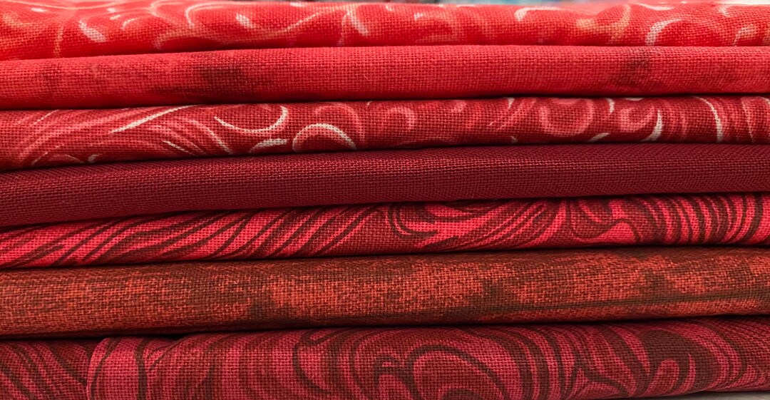 Red Fabric Scrap Bundle One Pound, Red Fabric by the Pound, End of Bolt ...