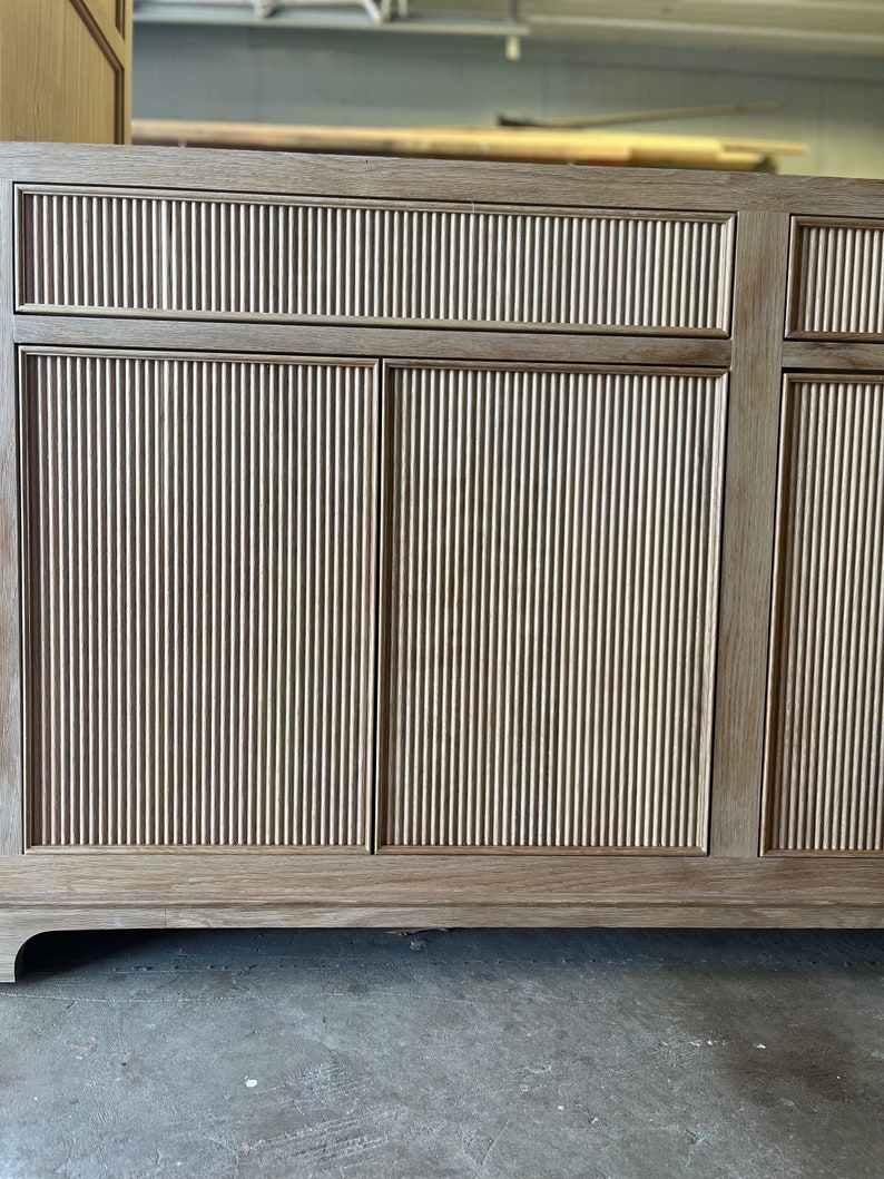 Large Reeded White Oak Vanity - Etsy