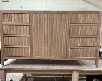 Custom Reeded White Oak Bathroom Vanity - Etsy