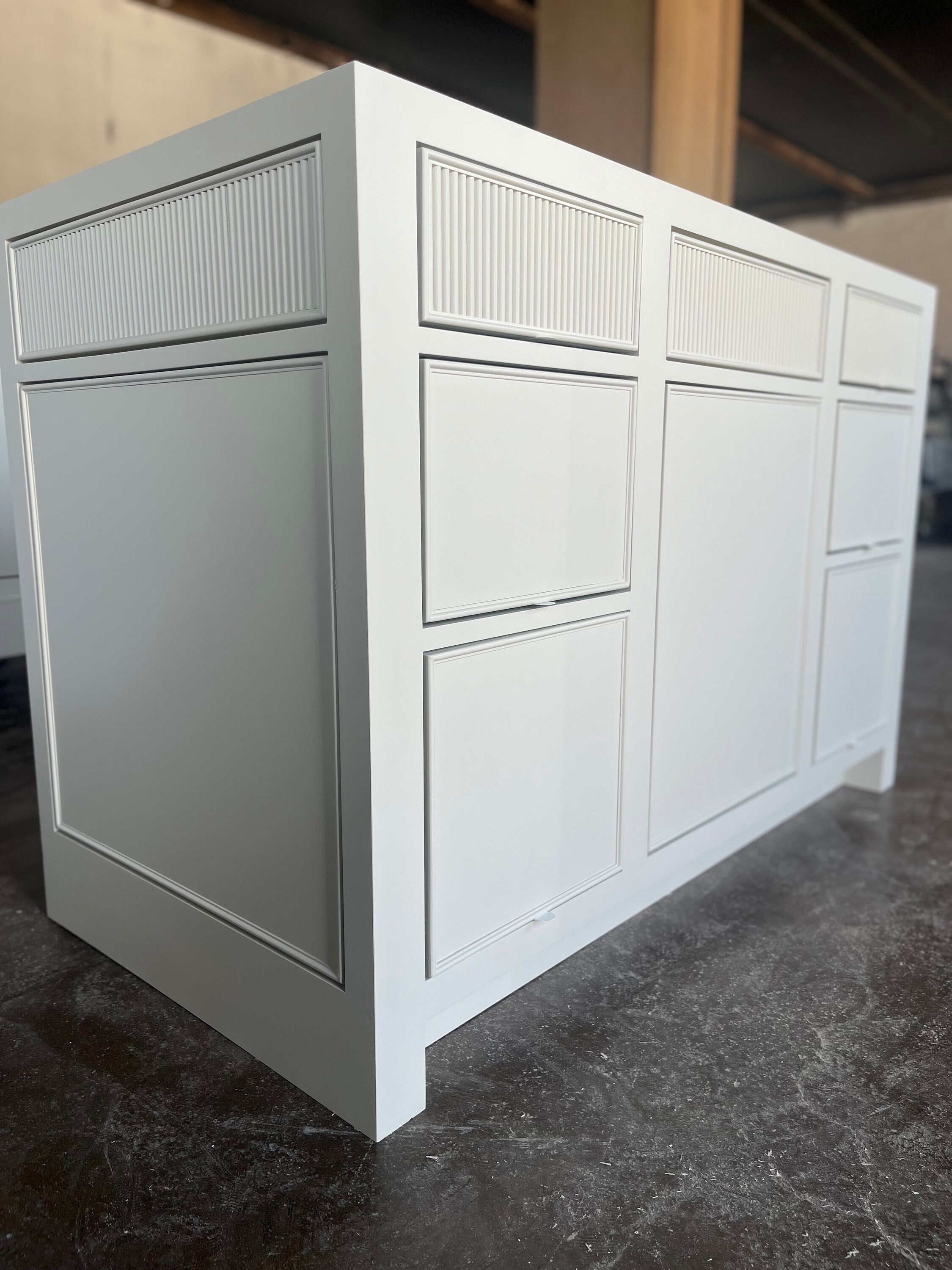 Bathroom Vanity Reeded Solid Wood Maple Painted Dovetail Drawer Boxes ...