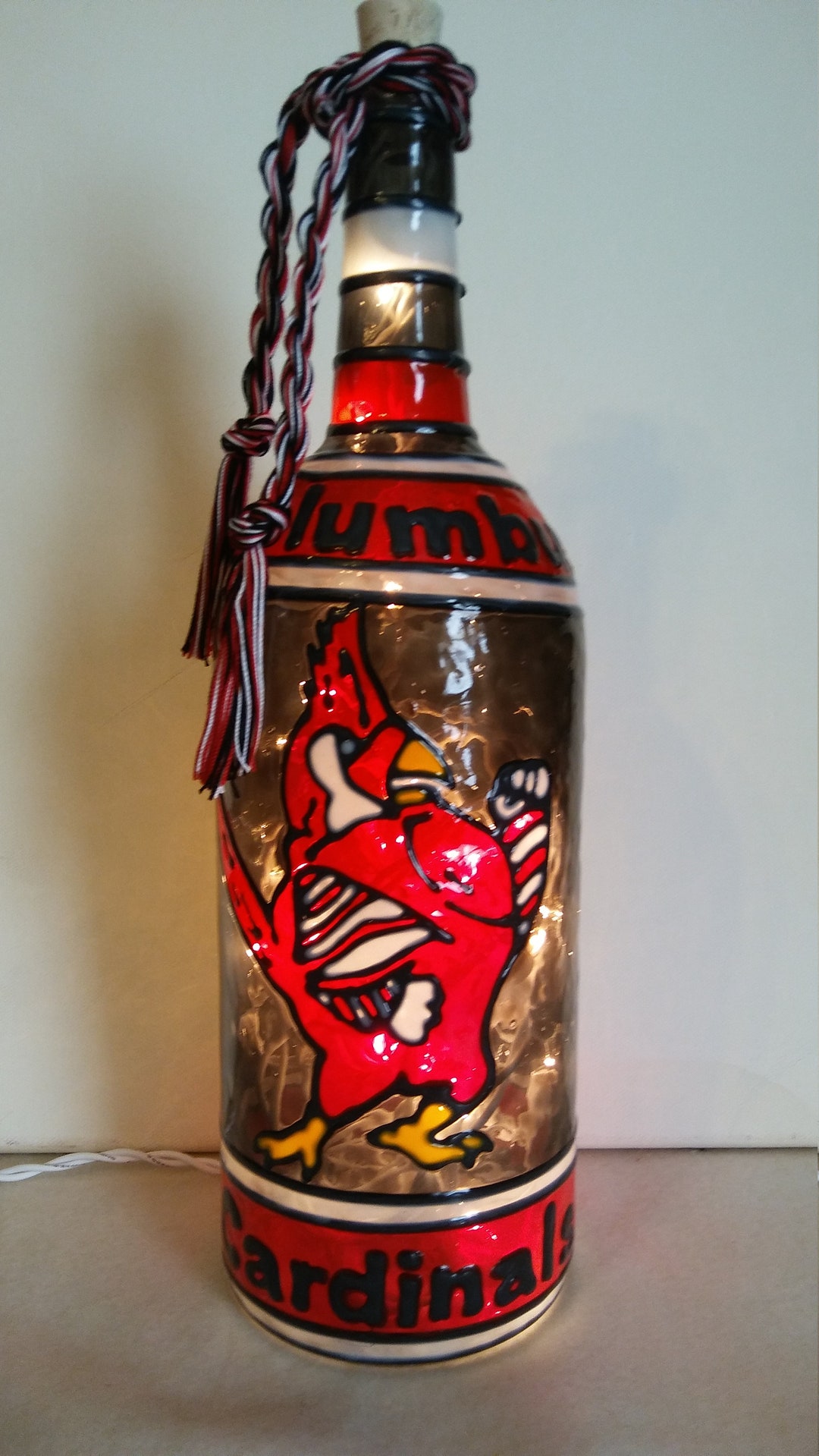 Columbus Cardinals inspiró lighted handpainted Wine Bottle Stained ...