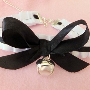 Cosplay Frilly White Black Ruffled Japanese Anime Maid Choker Cat Bell ...