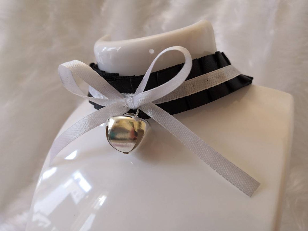 Black Ruffled Ribbon Cosplay Anime Maid Choker Cat Bell Collar Necklace ...