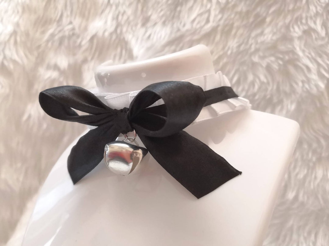 Cosplay Frilly White Black Ruffled Japanese Anime Maid Choker Cat Bell ...