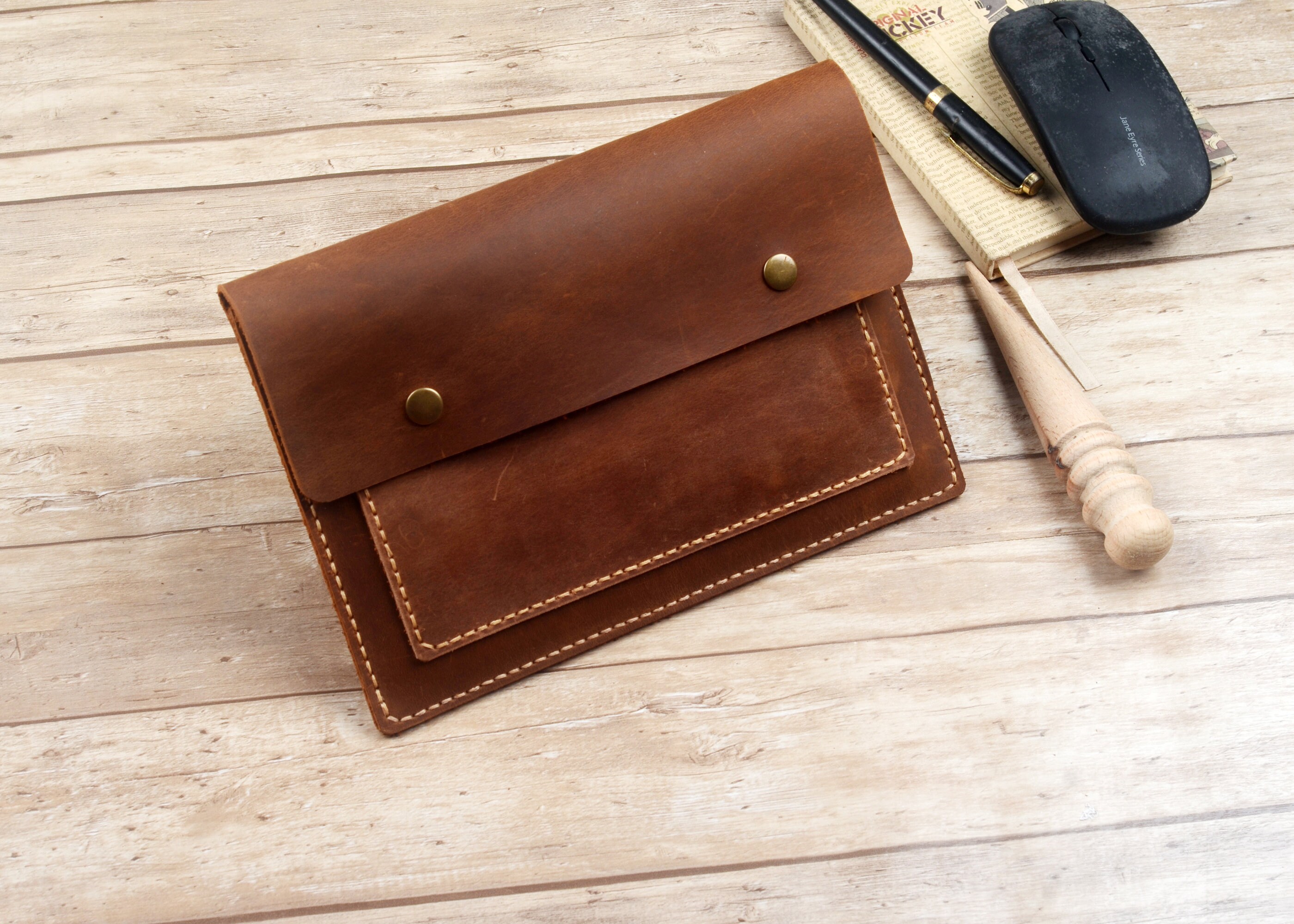 Personalized Crazy Horse Leather iPad Sleeve: Tablet PC Carrying Case ...