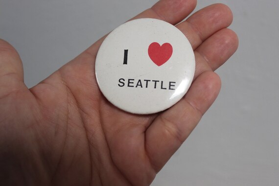 Vintage I Love Seattle 2" Pin Button - Gem