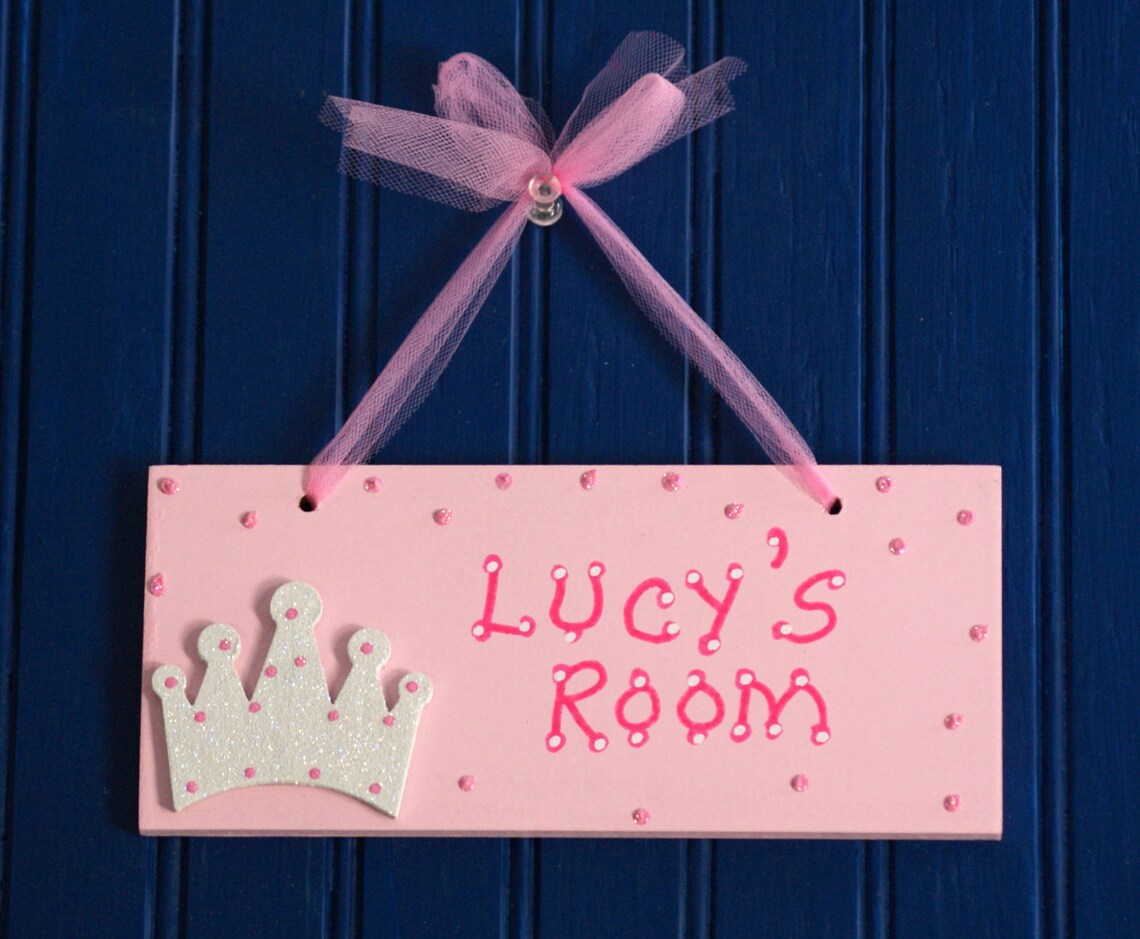 CROWN Room Sign Hand Personalized White Glittered Crown. - Etsy