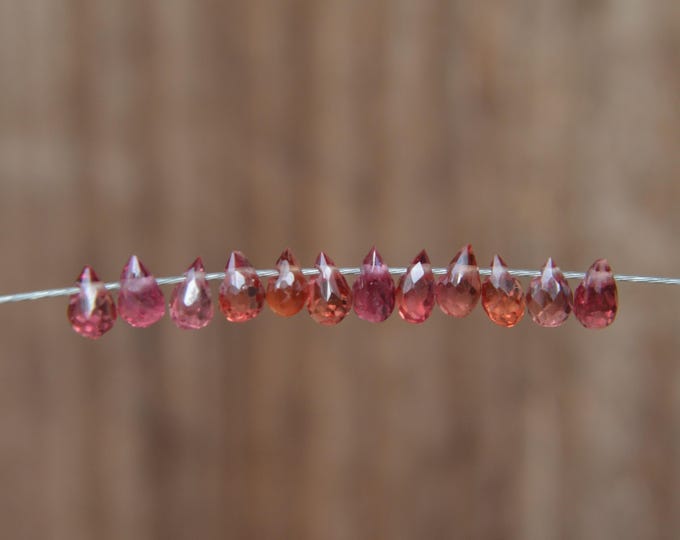 Red Sapphire Teardrop Briolettes Set of 12 Beads - Etsy