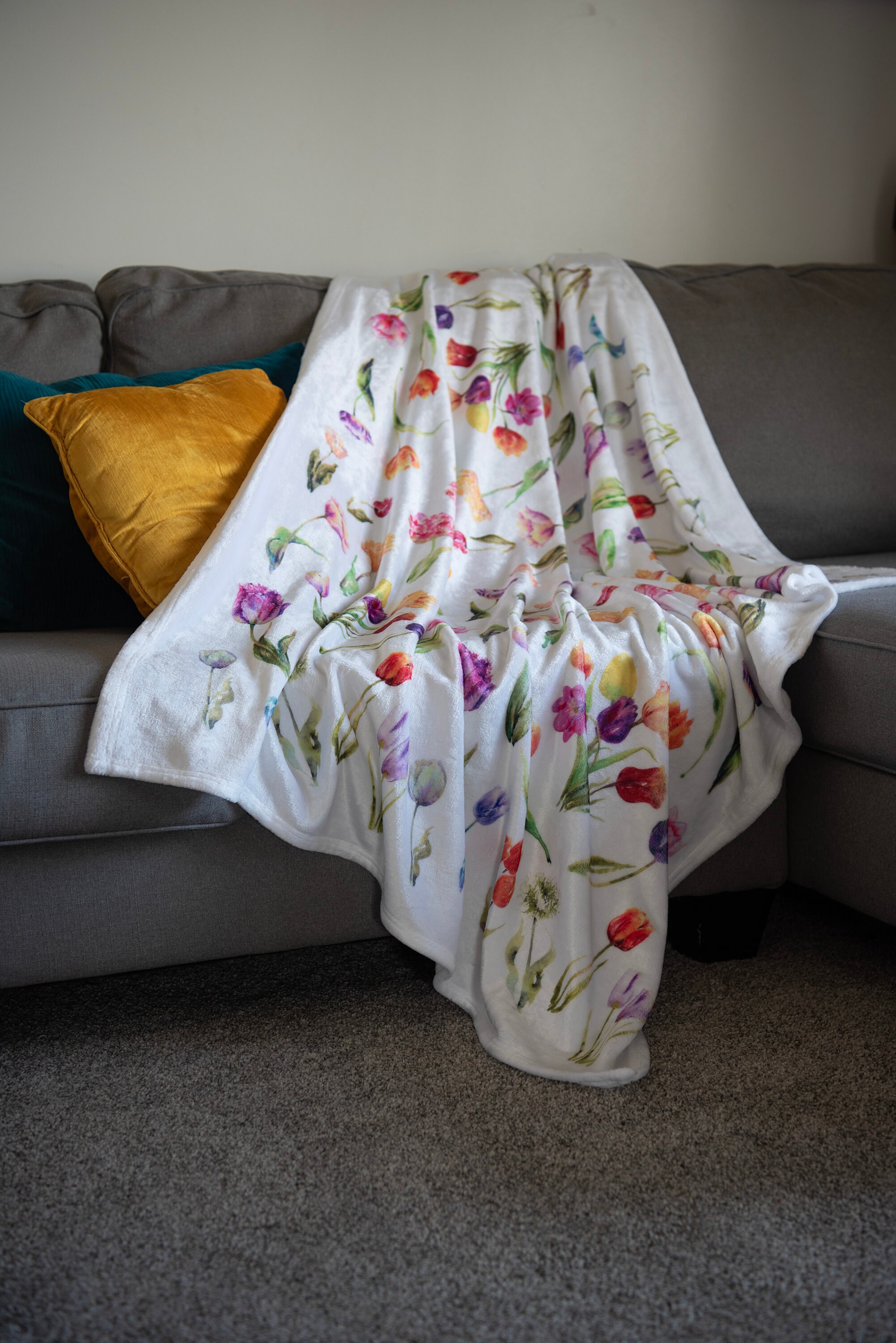 Floral Throw Blanket Floral Pattern Cozy Blanket Tulip Print Blanket ...