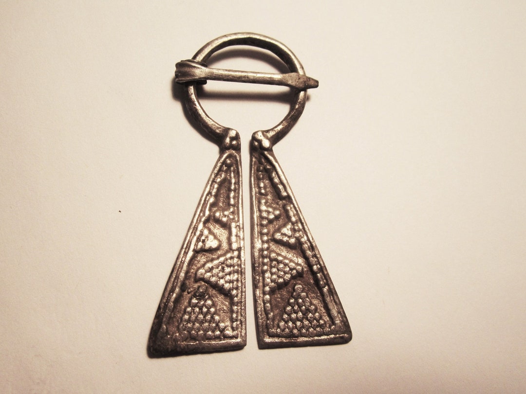 VIKING SILVER Penannular Goosefoot Brooch or Fibula From Lake Ladoga ...