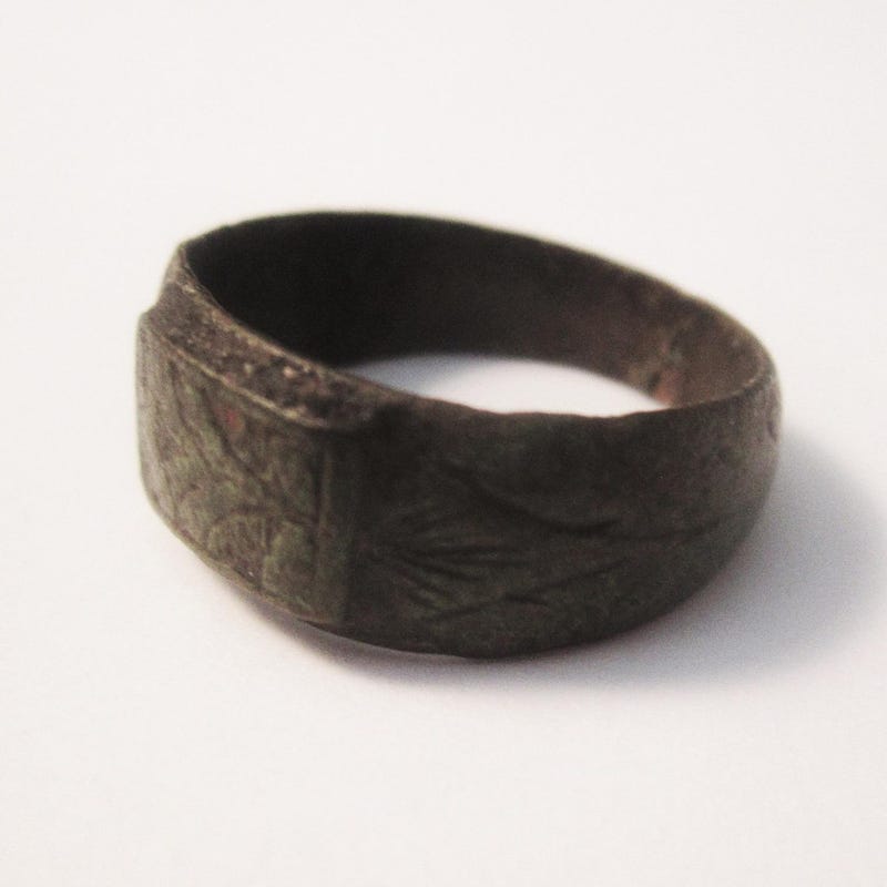 Medieval Ring - Etsy