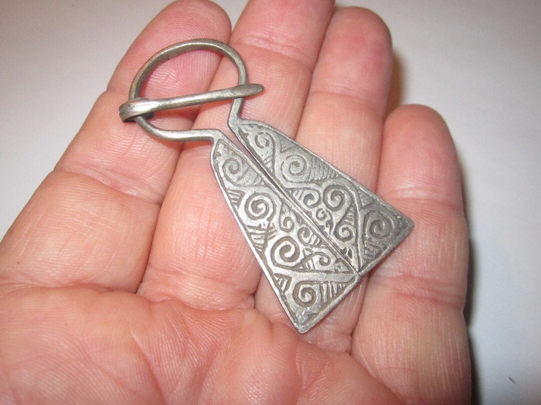 VIKING Silver Engraved Penannular Goose Foot Fibula From Lake Ladoga ...