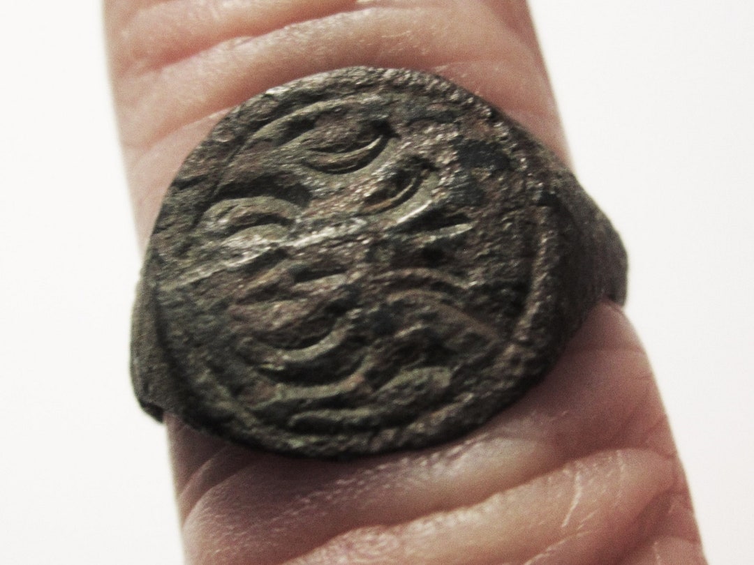 Medieval Signet Ring From Northern Europe From the 12th. to 16th. C. in ...