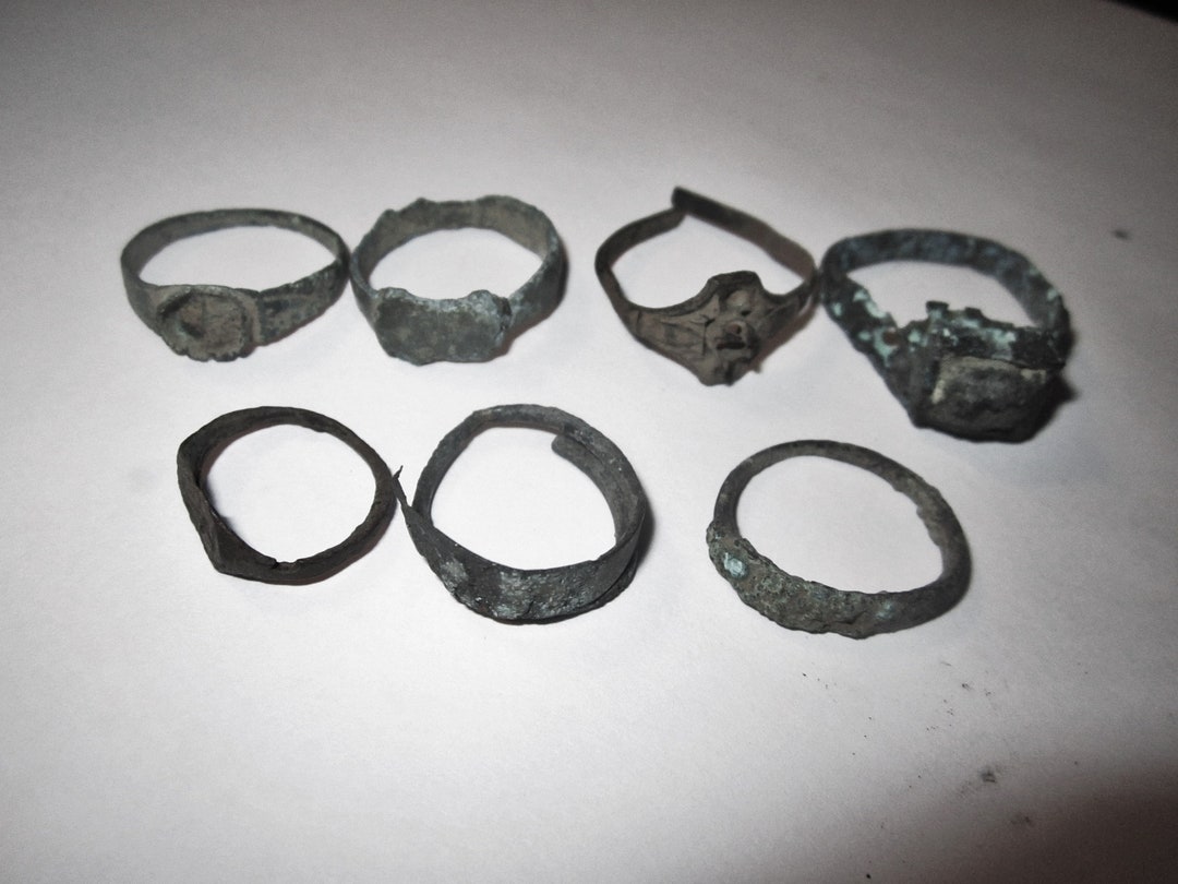 7 Medieval Bronze Relic Rings Northern/eastern Europe From the 12th. to ...