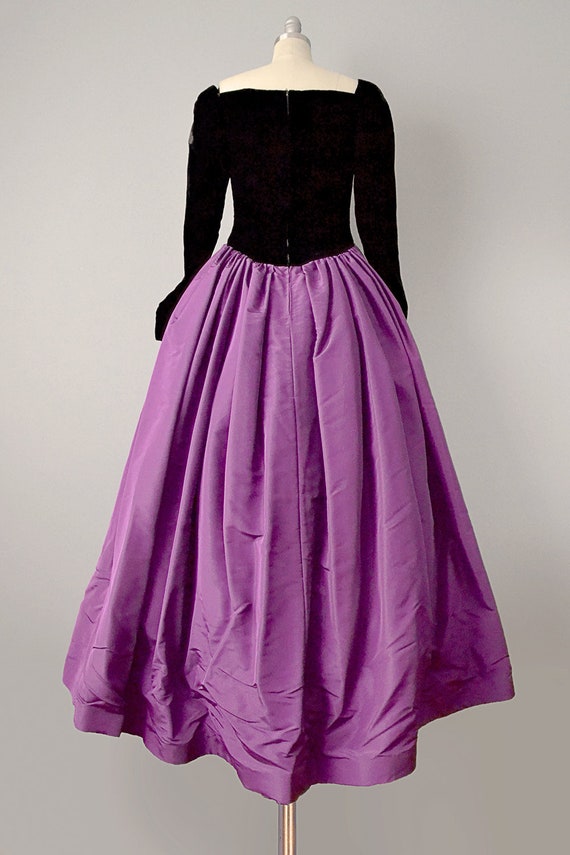 Bob Mackie Dress / 1980s Sequined Velvet & Silk Taffe… - Gem