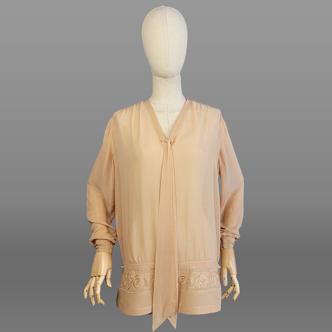 1920s Blouse / 1920s Pale Peach Blouse With Embroidery / 1920s Drop ...