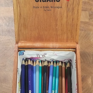 Lot of (58) Crayola Color Pencil With Scarce Counterfeit Genuine Cuban ...