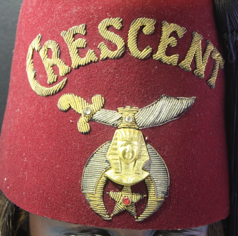 Vintage Beaded Shriner Crescent Fez - Soca Uniforms Philadelphia 7, Pa ...