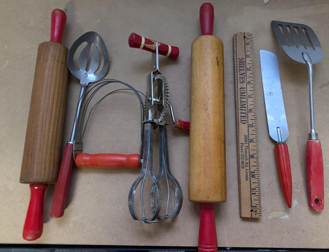 Vintage Lot of (6) Red Handled Kitchen Utensils - Etsy