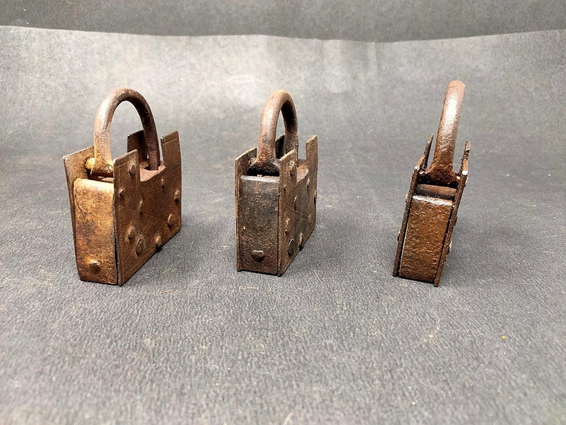 Antique Iron Tricky Padlock Old Hand Crafted Screw System Lock Hand ...